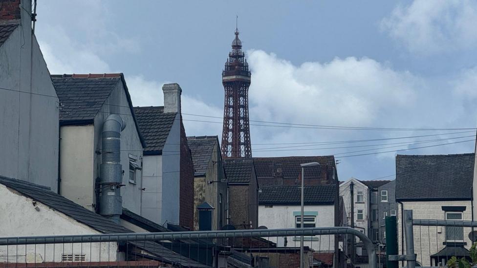 Blackpool residents' group vows to continue fighting poverty - BBC News