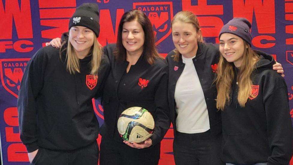 Lydia Bedford's unique role in Canada's new women's league - BBC Sport