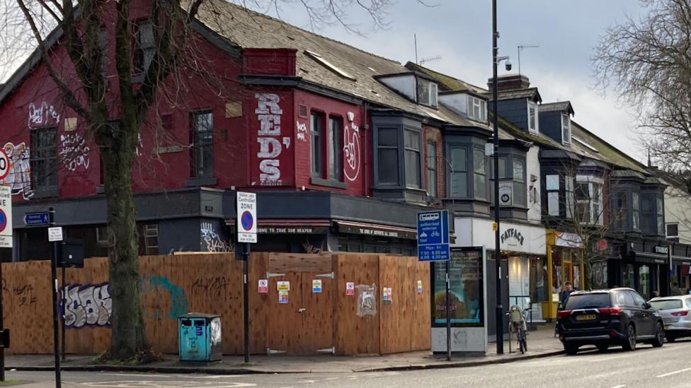 How Sheffield's retail 'golden mile' came to be dominated by food - BBC ...