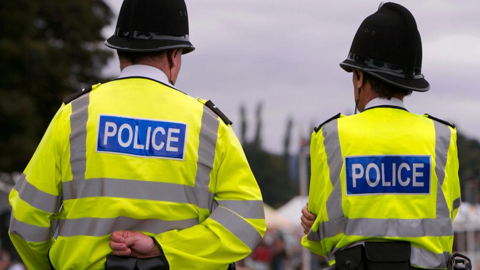 Surrey Police and Crime Commissioner Lisa Townsend re-elected - BBC News