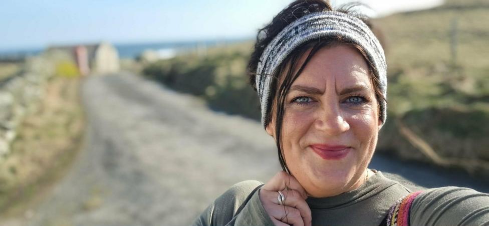 Bedford woman is Fair Isle's only nurse - BBC News