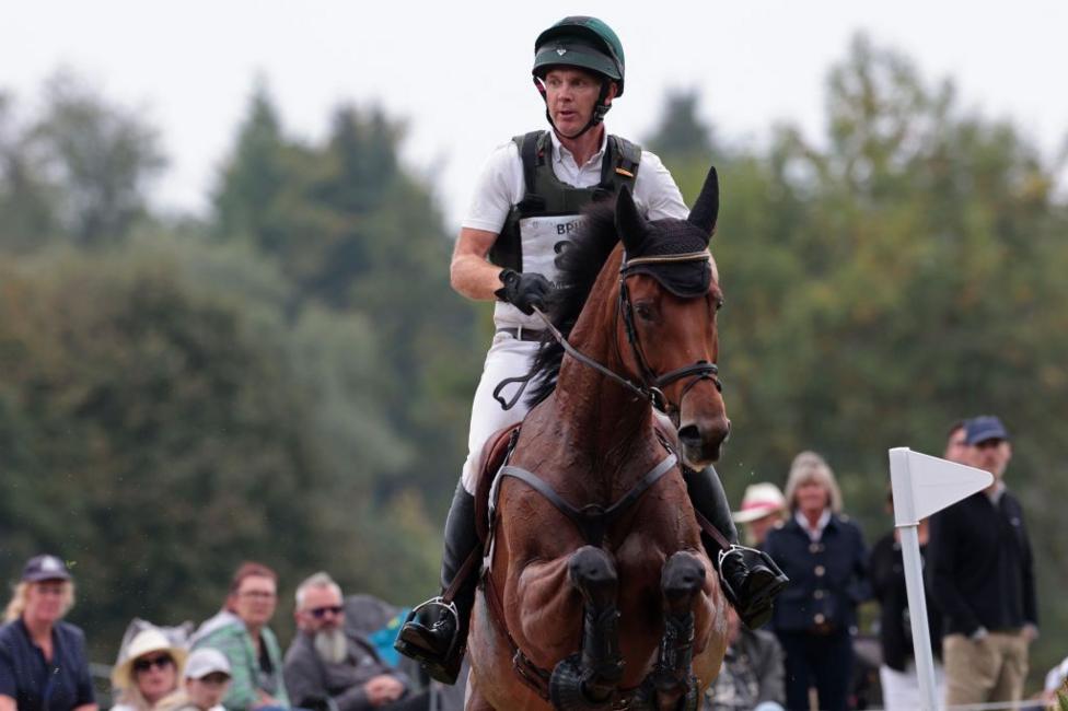 Ireland win first European eventing medal in 30 years - BBC Sport
