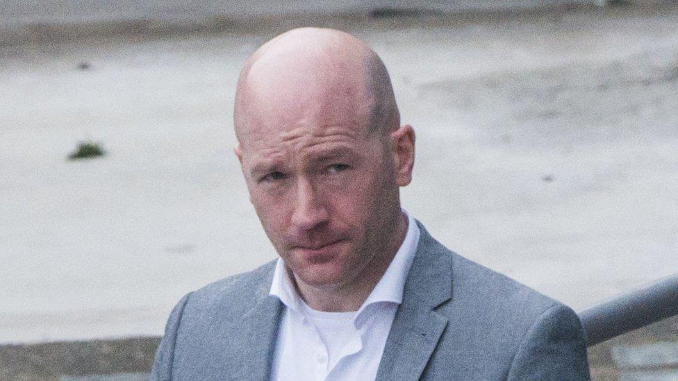 Man admits armed raid on Broughty Ferry bookmakers - BBC News