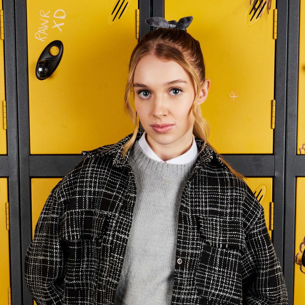 Waterloo Road: Advice for starting secondary school from cast - BBC ...