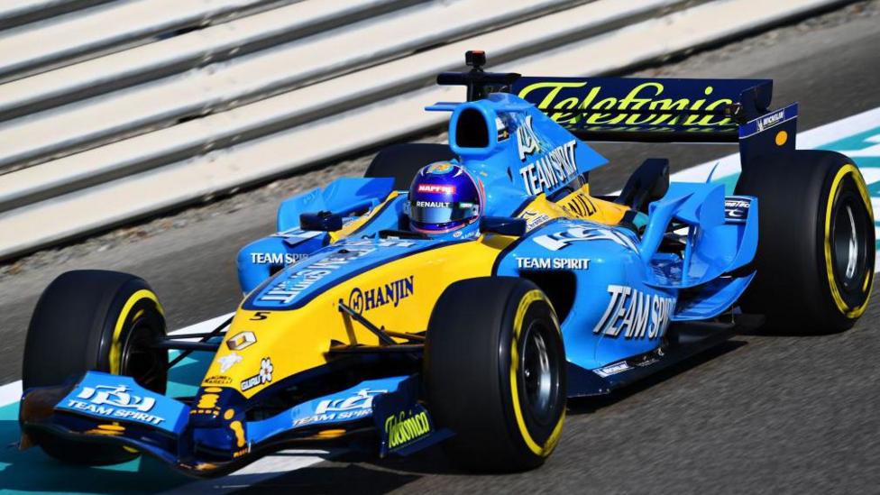 F1 engines: A return to V10 or hybrid - what's the future? - BBC Sport