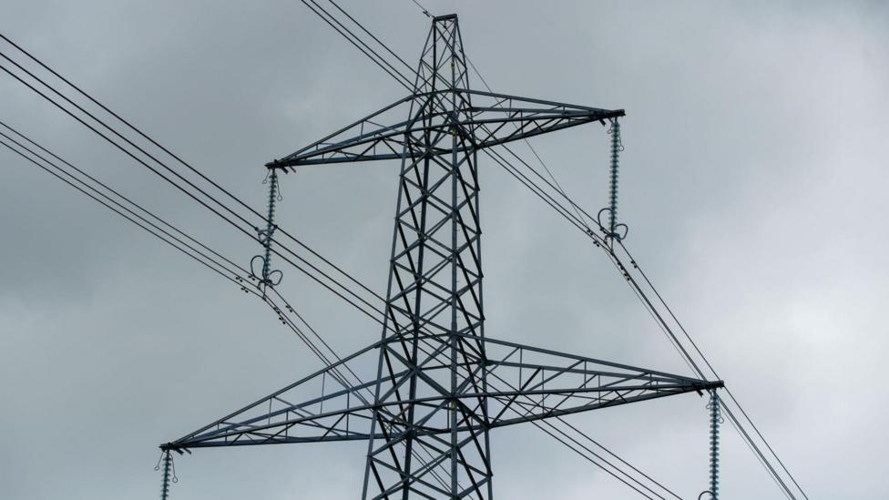 National Grid pylon line from Bramford to Twinstead is approved - BBC News