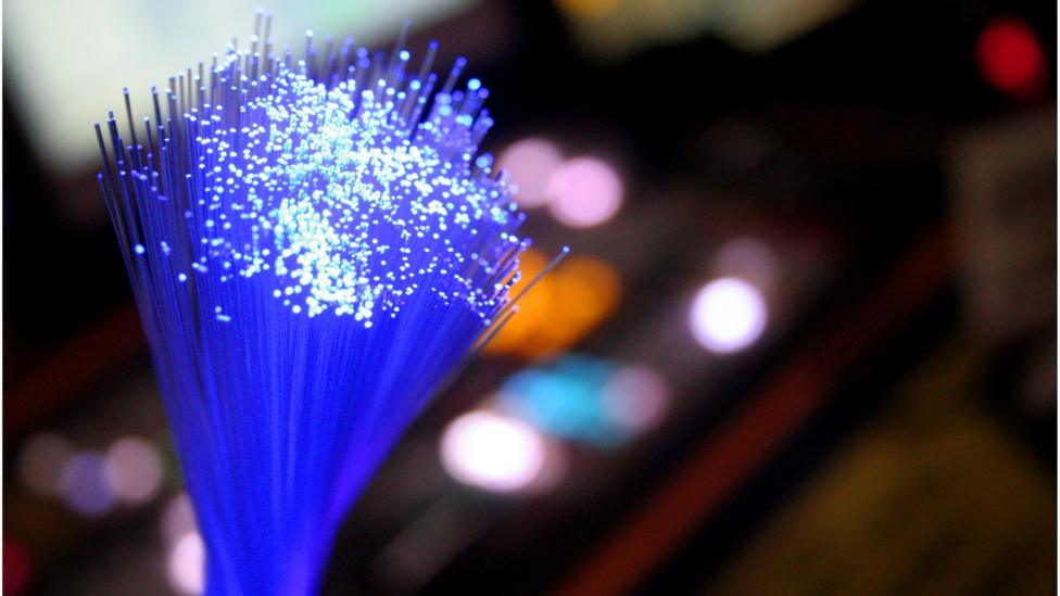 Undersea cable break: Four things you wanted to know - BBC News
