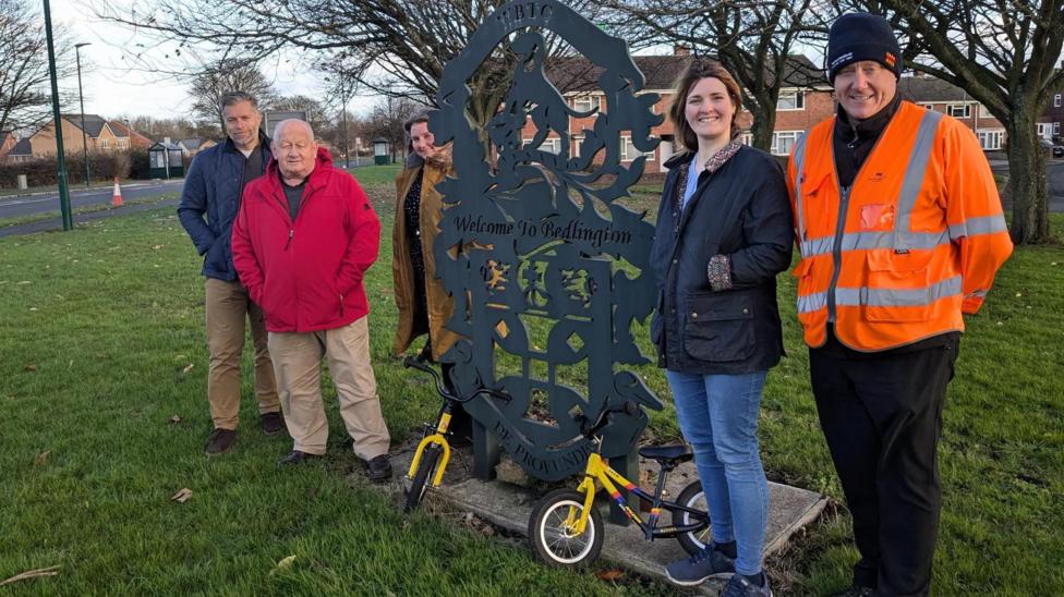 Work begins on Bedlington cycle scheme despite opposition - BBC News