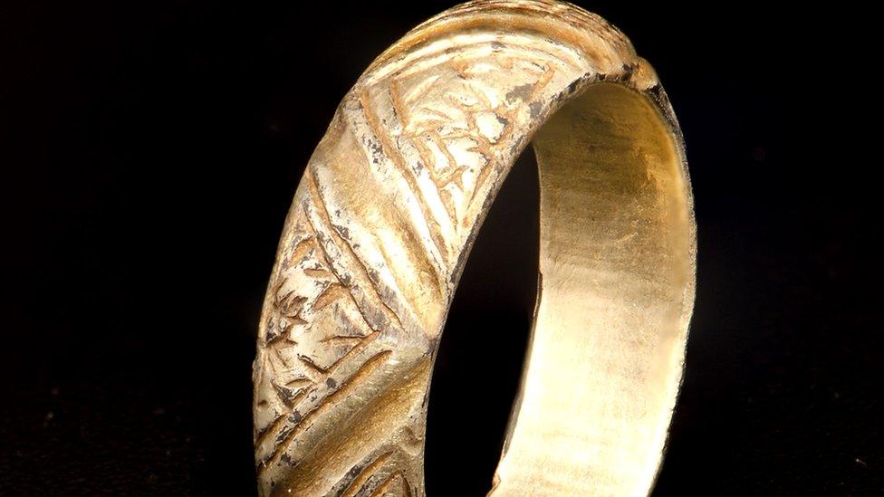 Vale of Glamorgan Roman coins and medieval rings are 'treasure' - BBC News