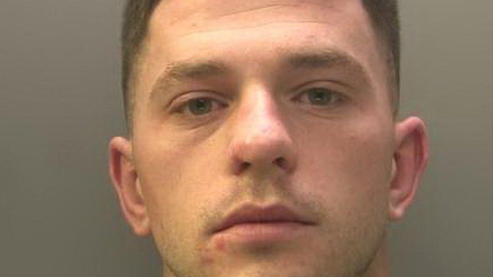 South Wales £4.5m 'organised' drugs gang jailed - BBC News