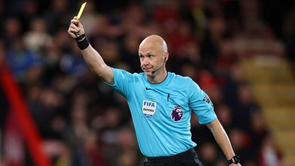 Anthony Taylor: Referee taken off duty in Premier League this weekend ...