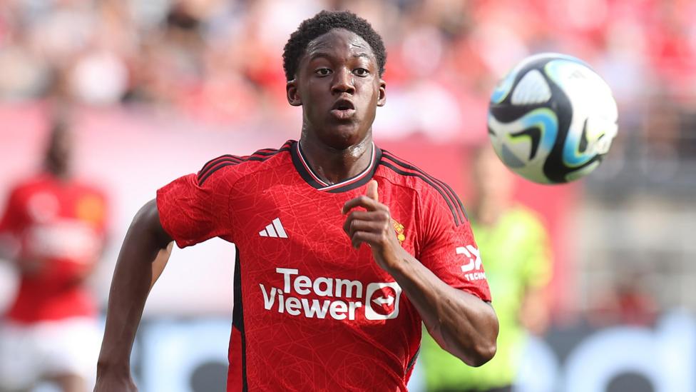 Manchester United: Kobbie Mainoo the rising star? - BBC Sport