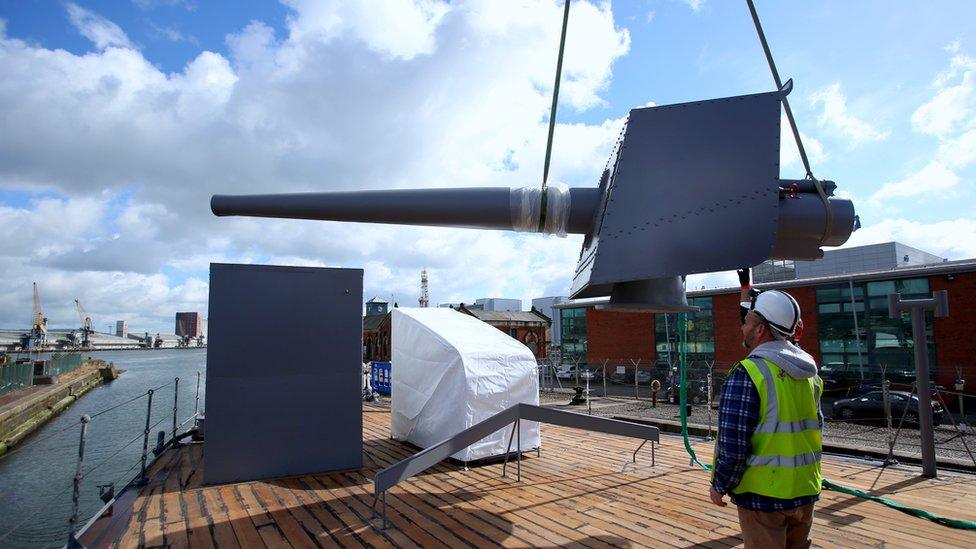HMS Caroline: Belfast metalworkers make World War One replica guns for ...