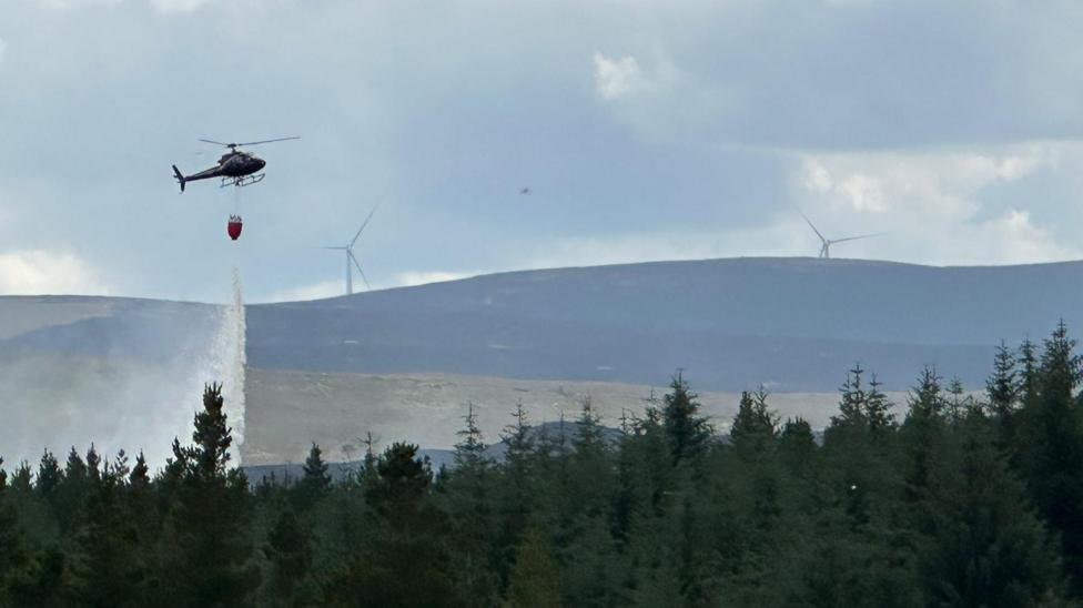 In pictures: Scotland's four-day battle with wildfires - BBC News