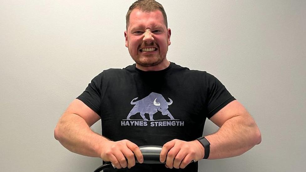 Cumbria schoolboy 'shocked' at strongman victory - BBC News