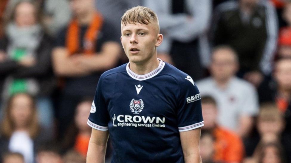 Dundee defender Luke Graham joins Falkirk on loan - BBC Sport