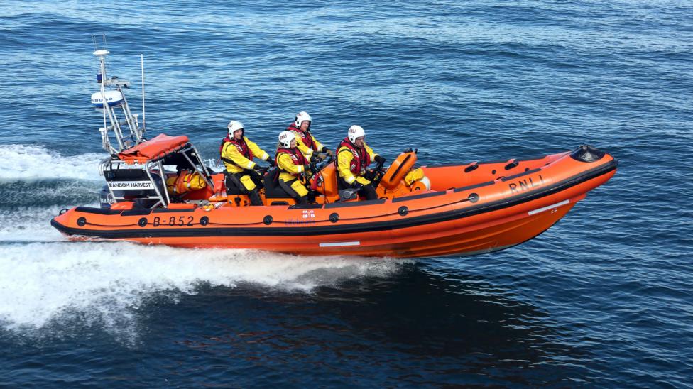 RNLI launched over 800 times in South East in 2024 - BBC News