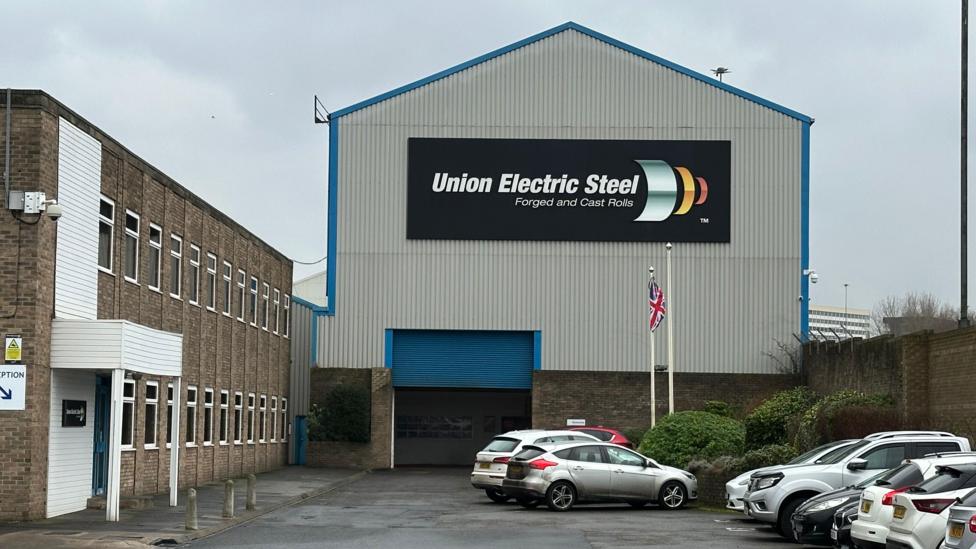 Gateshead Union Electric Steel announces potential closure - BBC News