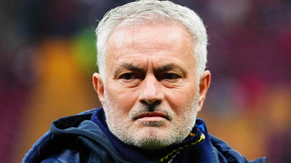 Europa League: Jose Mourinho's Fenerbahce to take on Rangers - BBC Sport