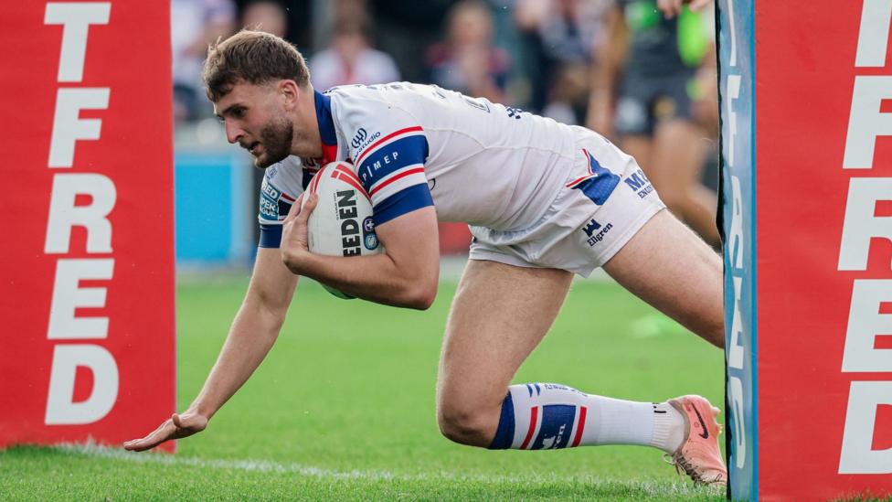 Wakefield: Full-back Josh Rourke signs contract until end of 2027 - BBC ...