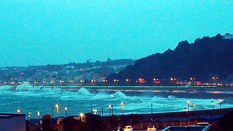 Storm Imogen winds close Channel Island roads and cause flooding - BBC News