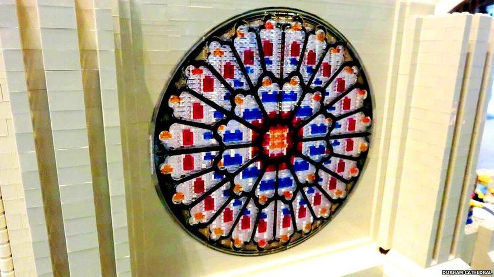 200,000th brick added to Durham Cathedral Lego model - BBC Newsround