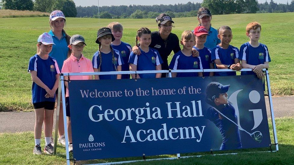 Georgia Hall launches academy at Paultons Golf Centre - BBC Sport