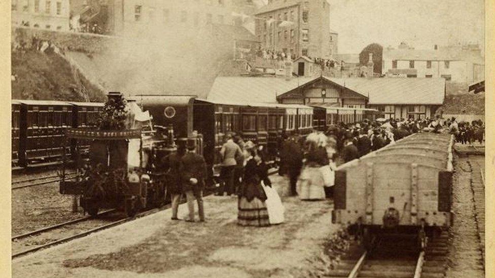 Exhibition celebrates origins of Isle of Man Steam Railway - BBC News