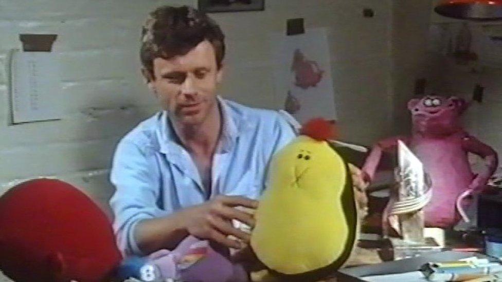Trap Door animator Terry Brain dies after cancer battle - BBC News