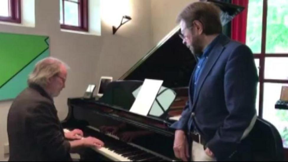 Abba: Brighton remembers Eurovision glory 50 years on - BBC News