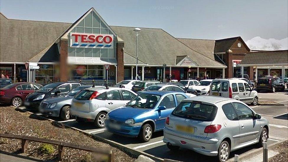Formby Tesco worker stole £6k in customer refund scam - BBC News