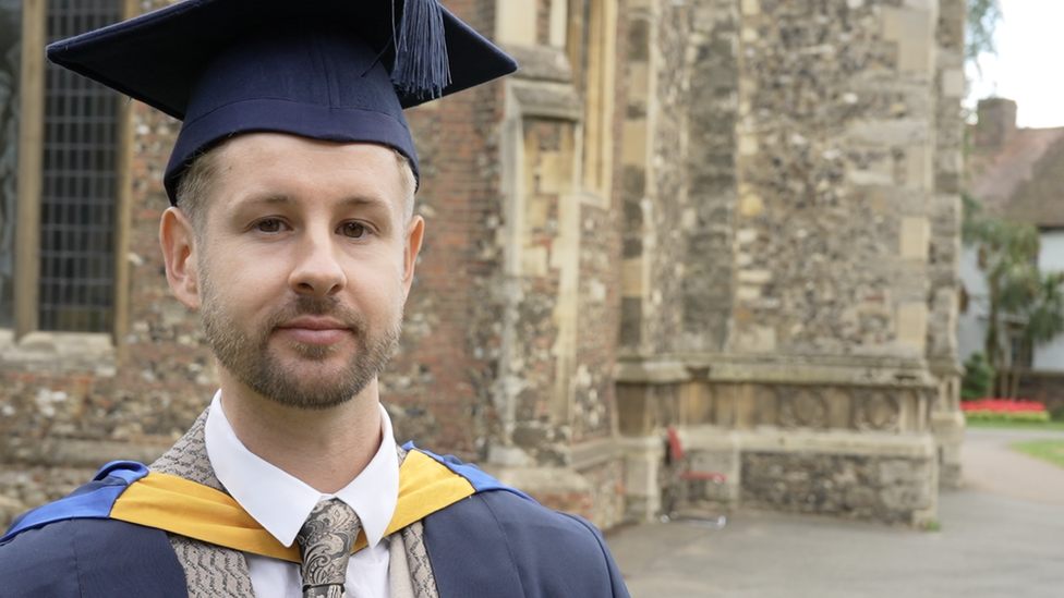 The doctors graduating during walkouts and record waiting lists - BBC News