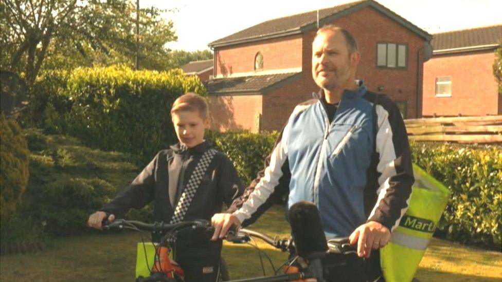 Furloughed dad helps son on his old Bessacar paper round - BBC News