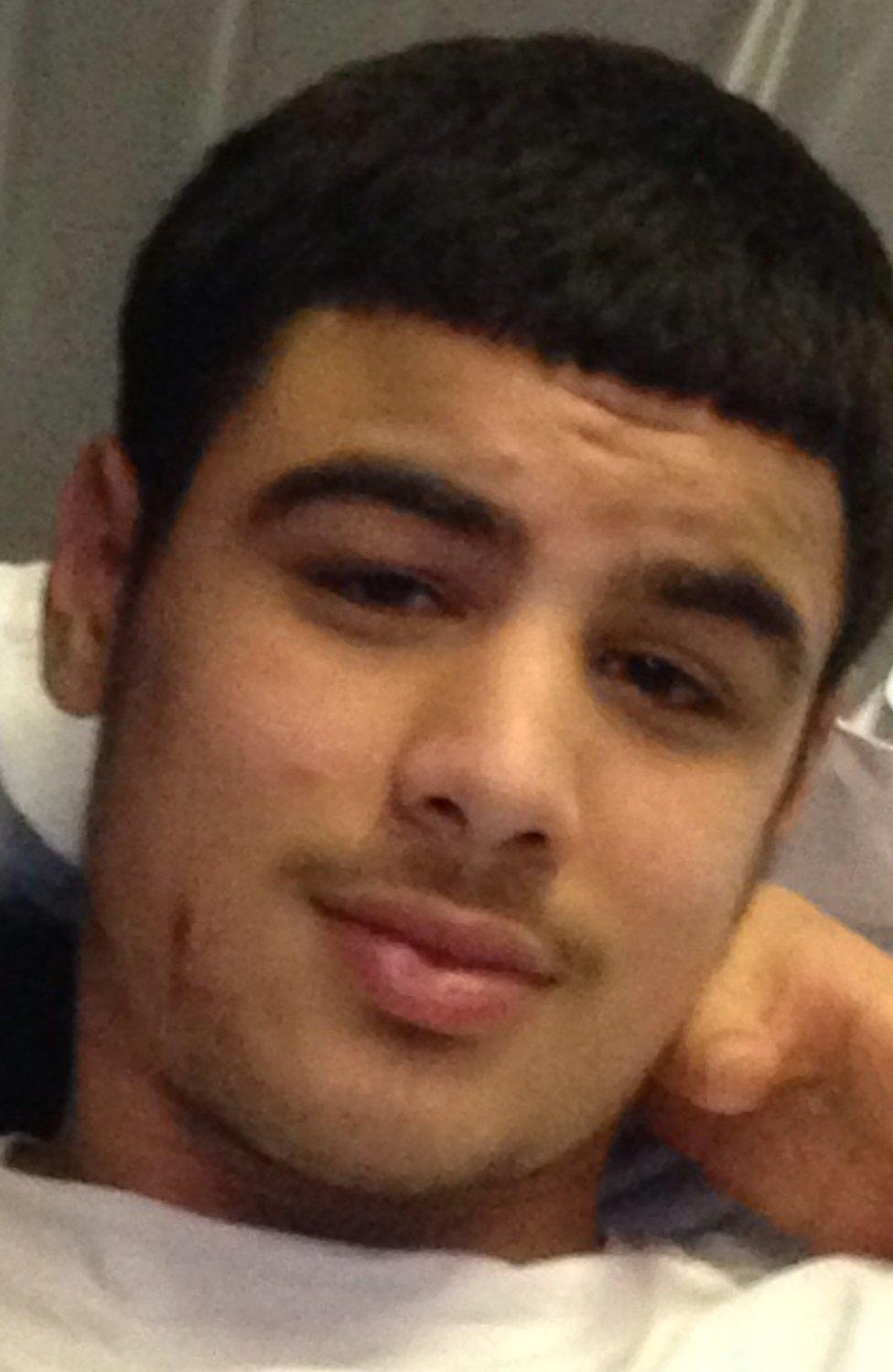 Bilal Mirza stabbing: Boy, 16, detained for eight years - BBC News