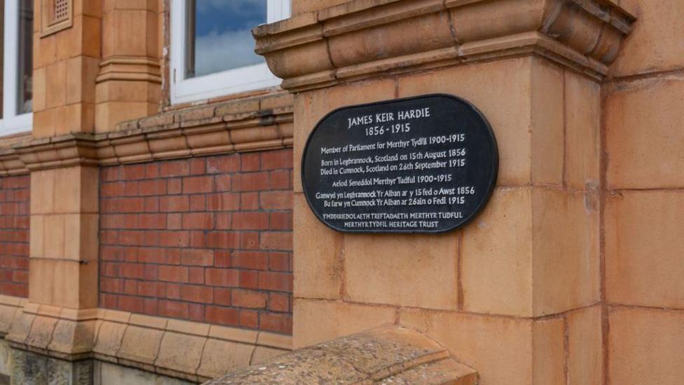 Merthyr Tydfil: A look back at the town through the years - BBC News