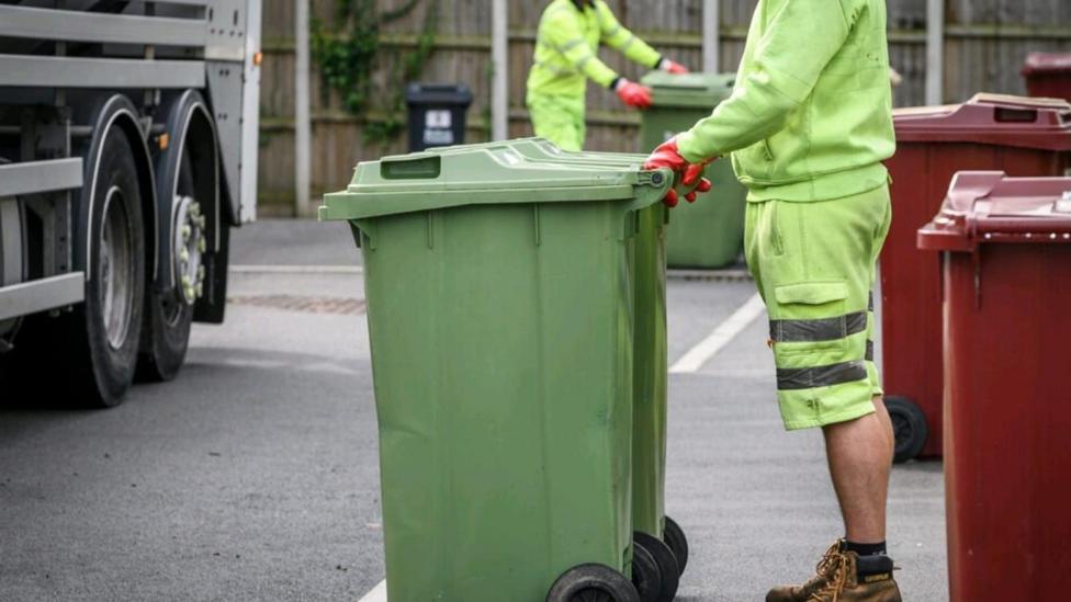Bolton Council's green bin charge plan sparks 'garden tax' row - BBC News