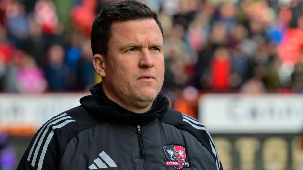 Gary Caldwell: Exeter City need to 'stick together' to improve - BBC Sport