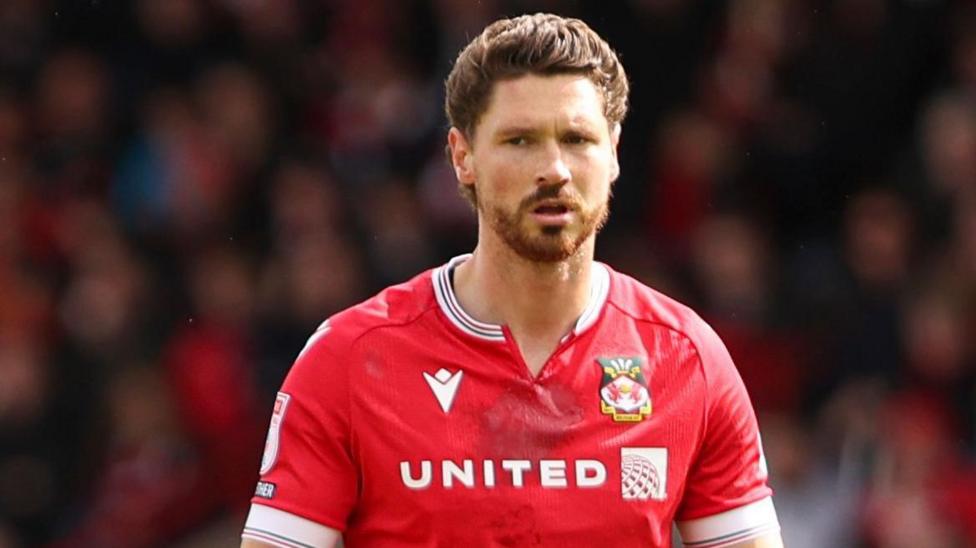 George Evans returns to boost Wrexham midfield options - BBC Sport