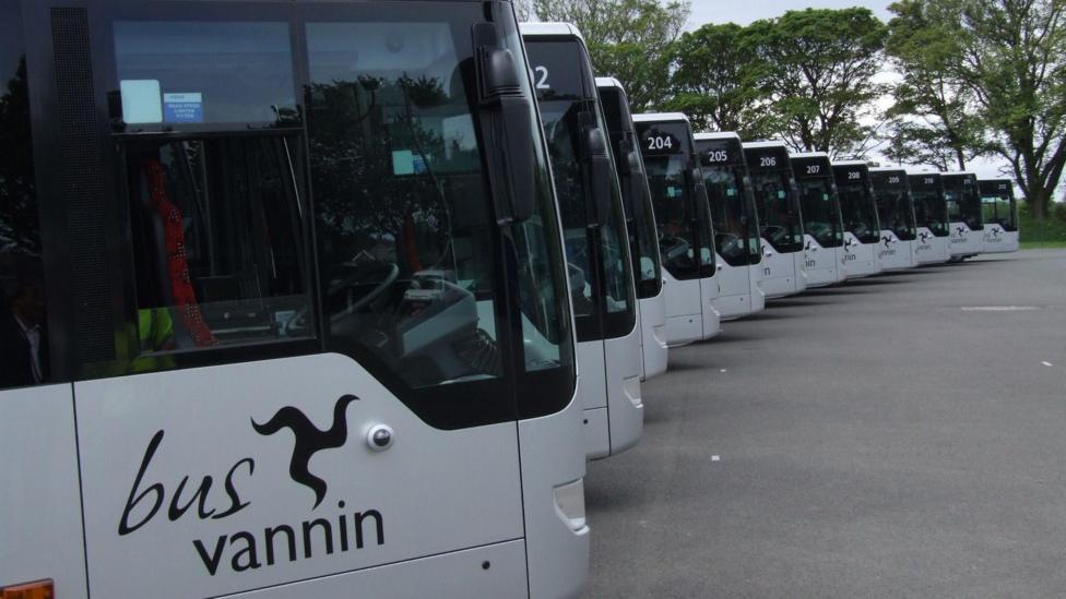 Isle of Man bus service disruption to continue for six weeks - BBC News