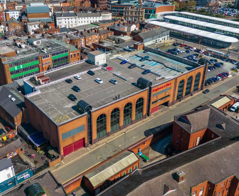 Former Wolverhampton newspaper site earmarked for houses - BBC News