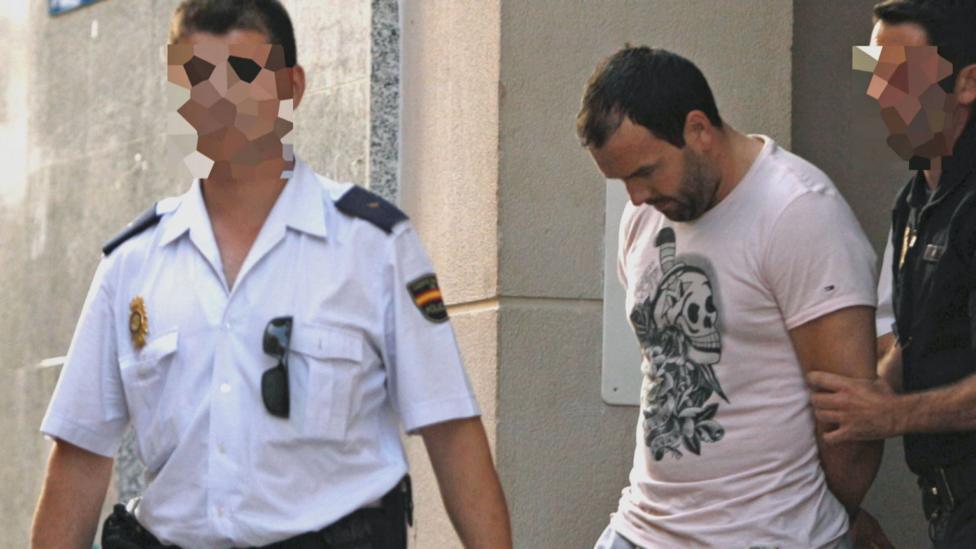Kinahan: The true story of Ireland's mafia - BBC News