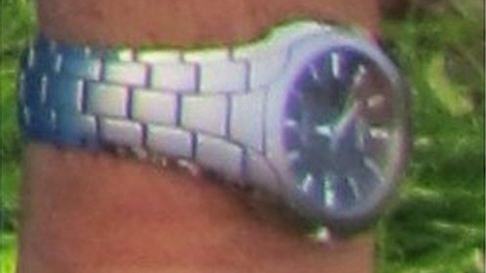 Warrington murder probe: Appeal to find missing watch - BBC News