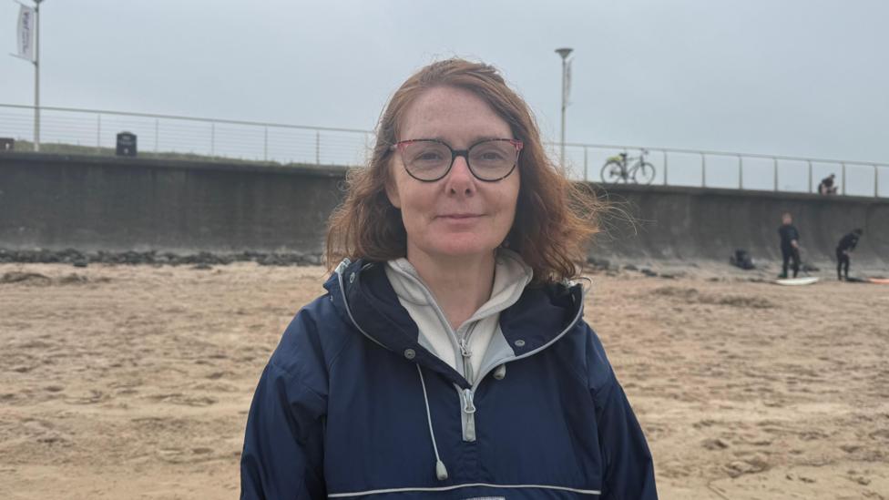 Weever fish warning issued for Northern Ireland beaches - BBC News