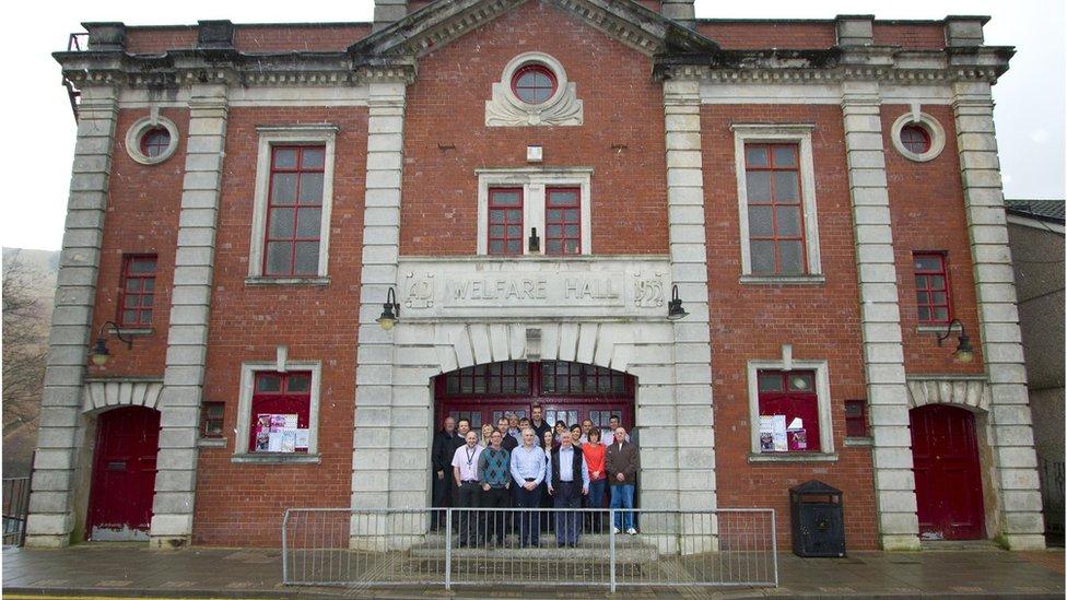 £500k for Rhondda Fach's last miners' welfare hall - BBC News