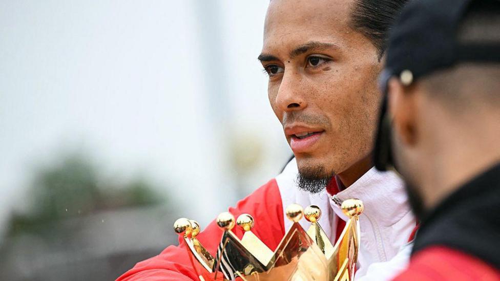 Liverpool news: Virgil van Dijk sends message of support after parade ...