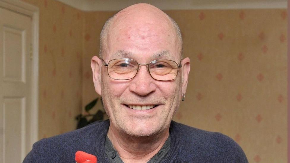 Wisbech murder accused 'spent dead widow's money', trial hears - BBC News