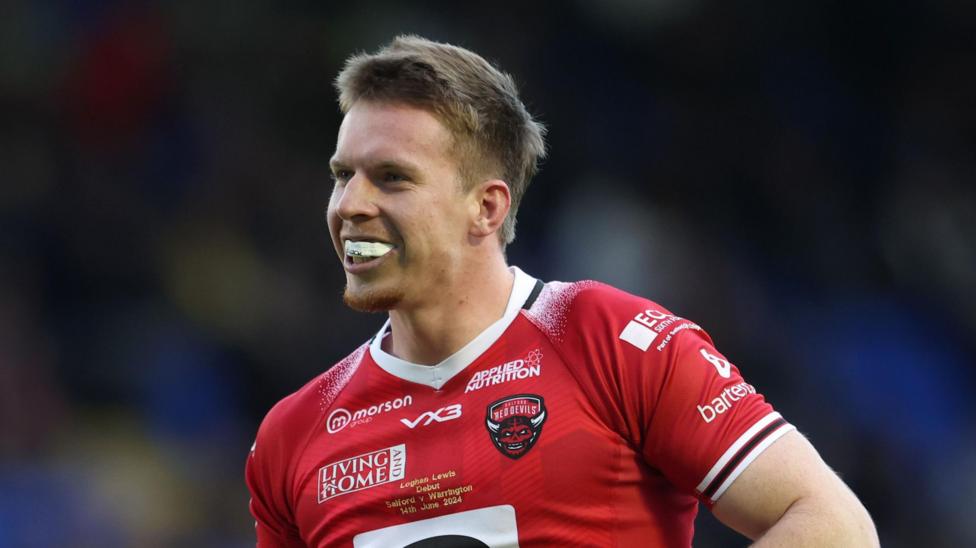 Loghan Lewis: Salford Red Devils forward out after hip surgery - BBC Sport