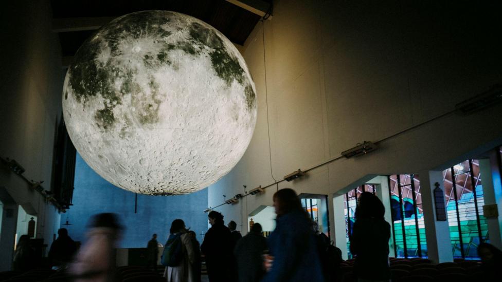 Basildon church hosts touring moon art installation - BBC News