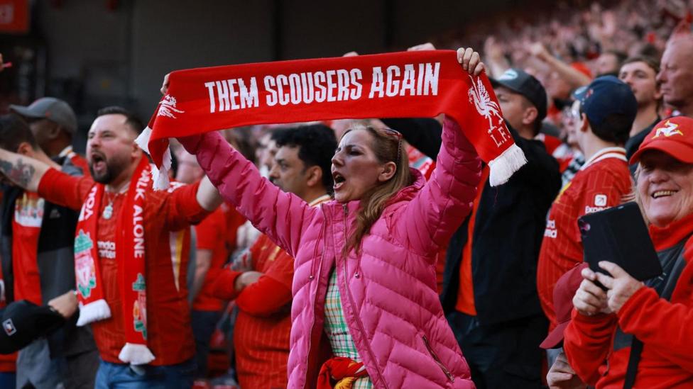 Fans euphoric as Liverpool become Premier League champions - BBC News