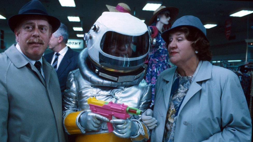 Flats completed on site of former Northampton Debenhams store - BBC News